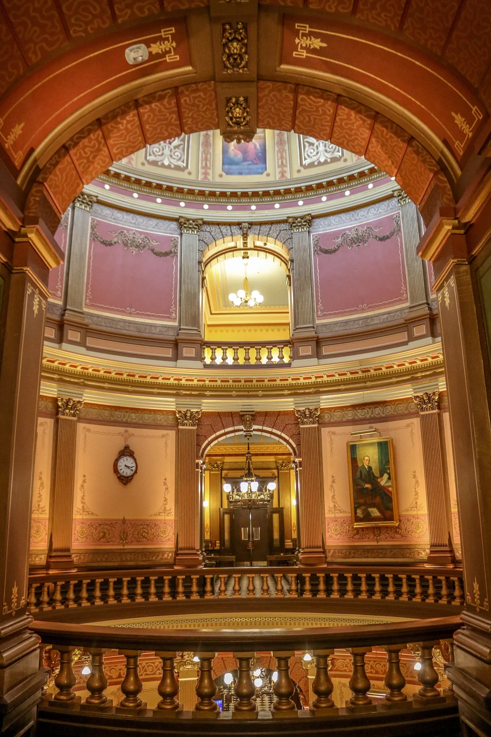 Snapshots: Michigan's State Capitol — Miles 2 Go