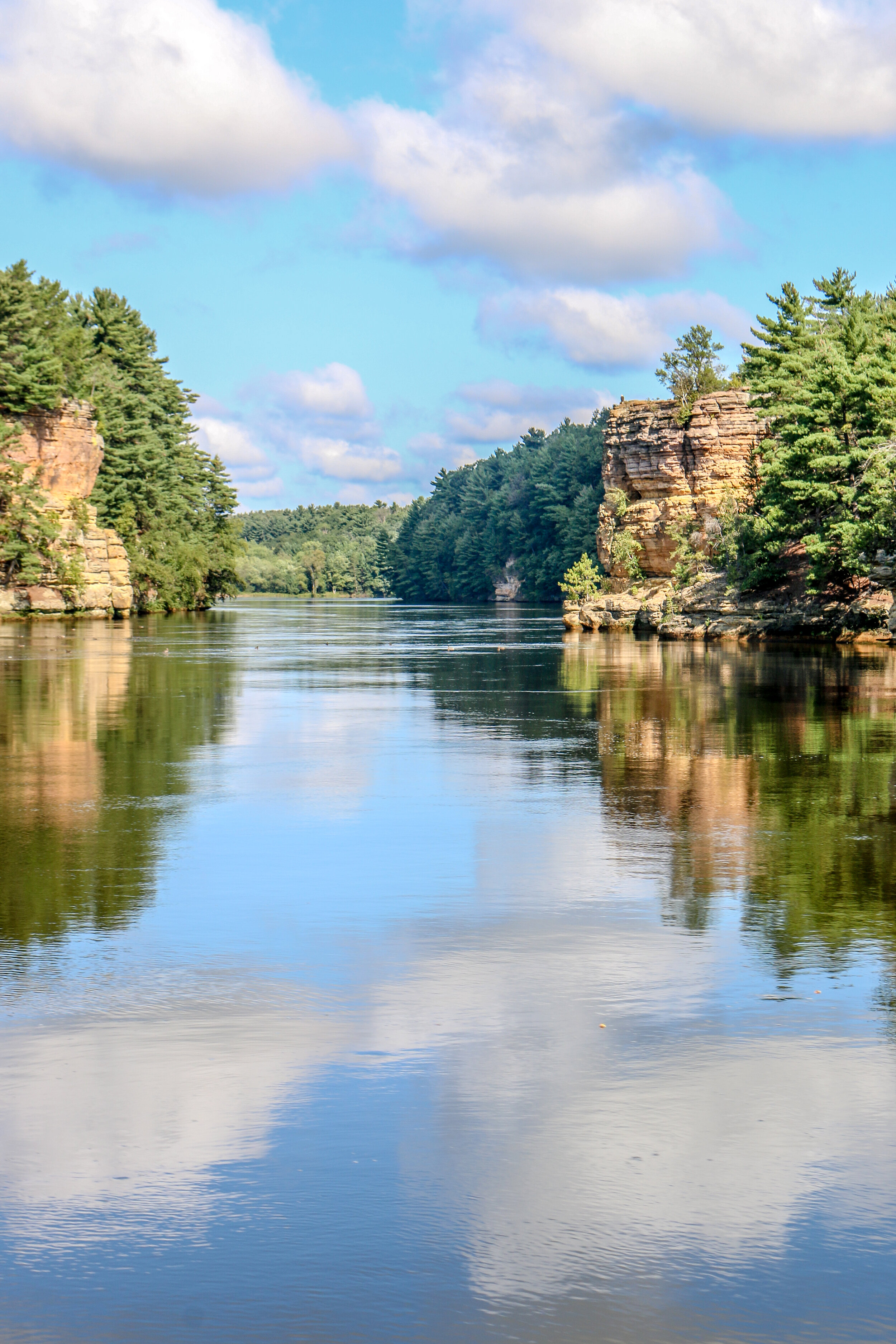 Snapshots: The Wisconsin Dells — Miles 2 Go