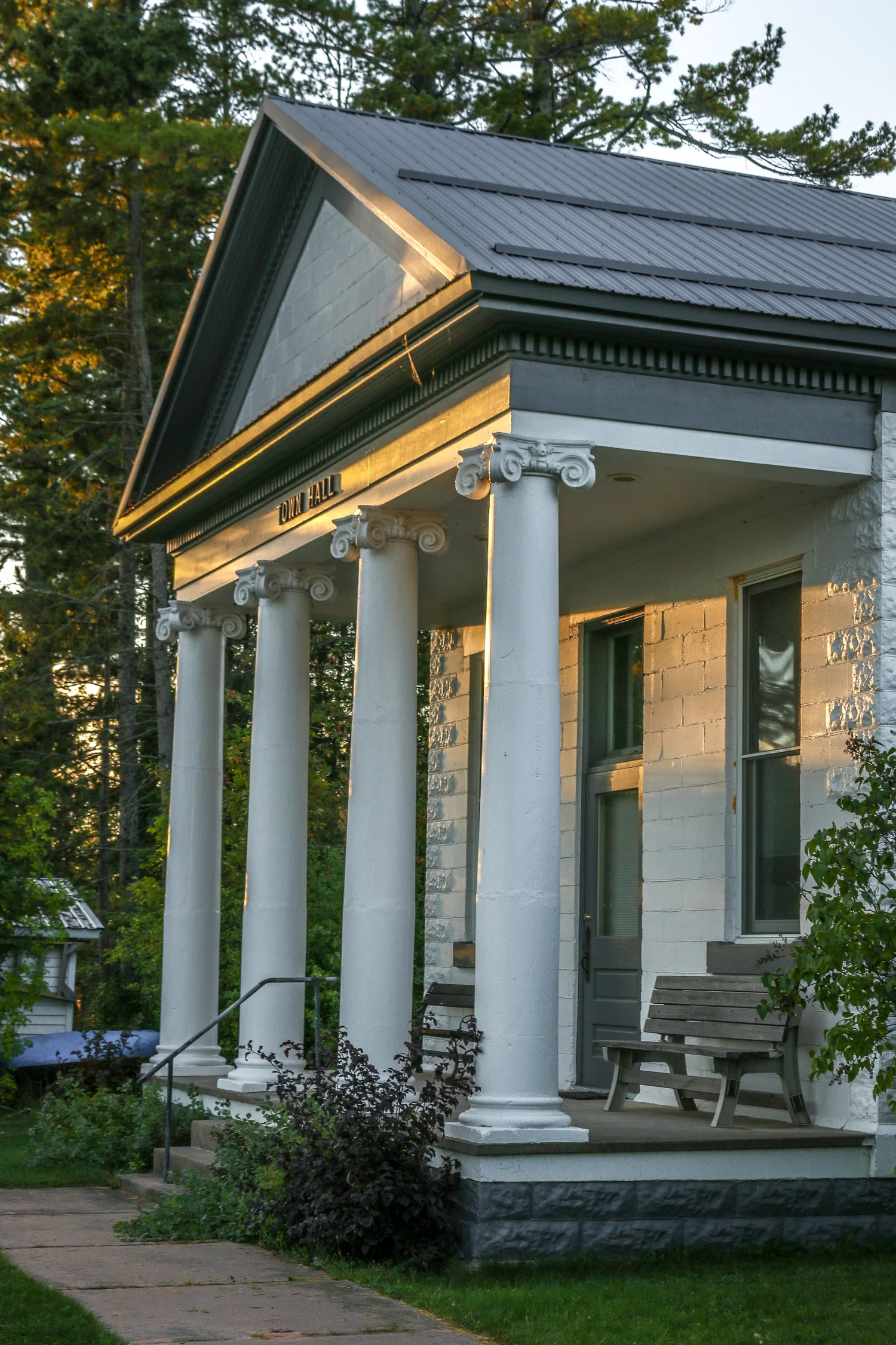 Snapshots: Madeline Island - Beauty in the Apostles — Miles 2 Go