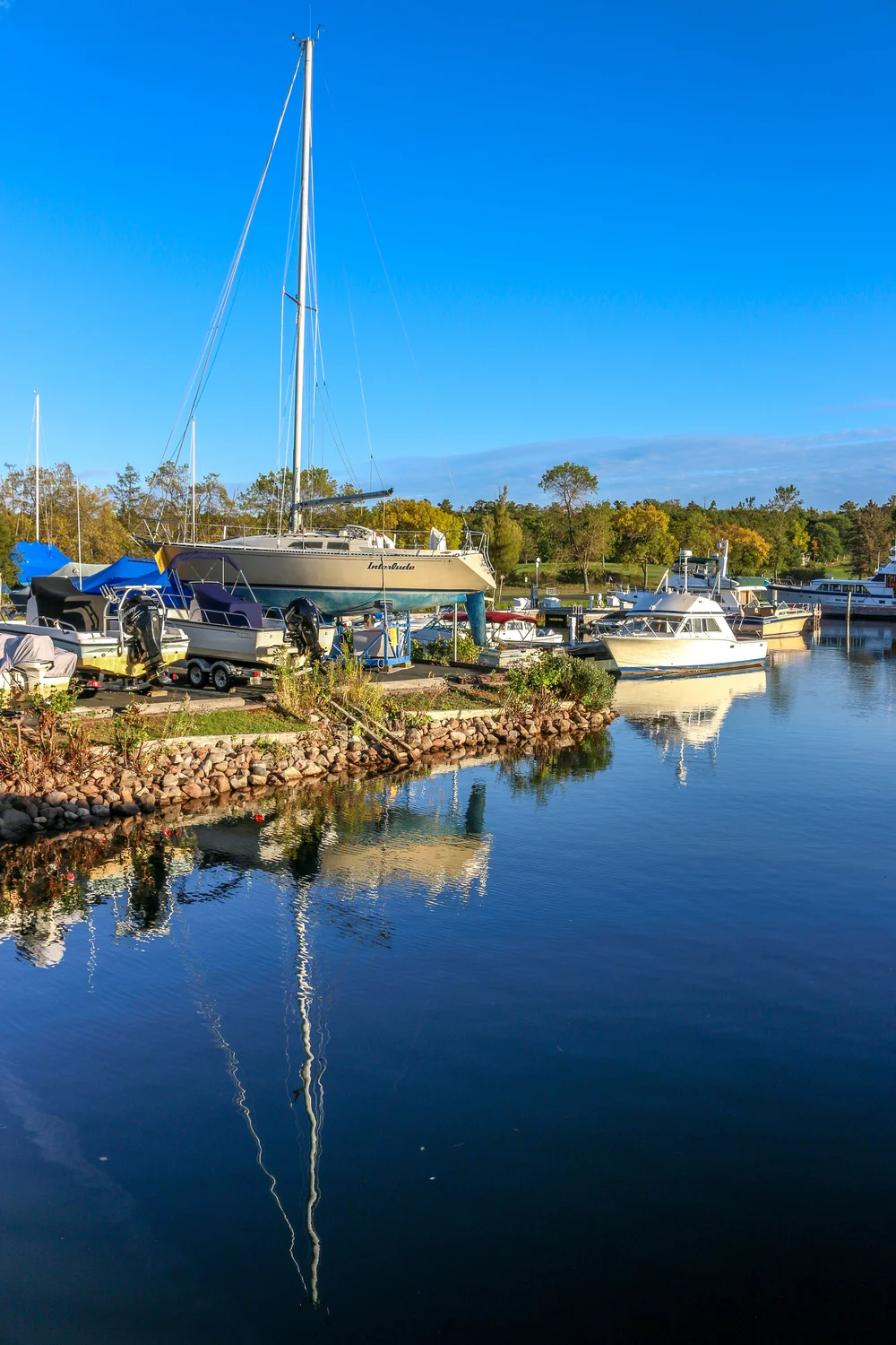 Snapshots: Madeline Island - Beauty in the Apostles — Miles 2 Go