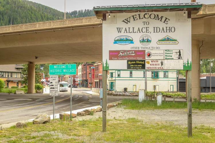 Snapshots: Wallace - Small Town Perfection in Idaho's Silver Valley ...