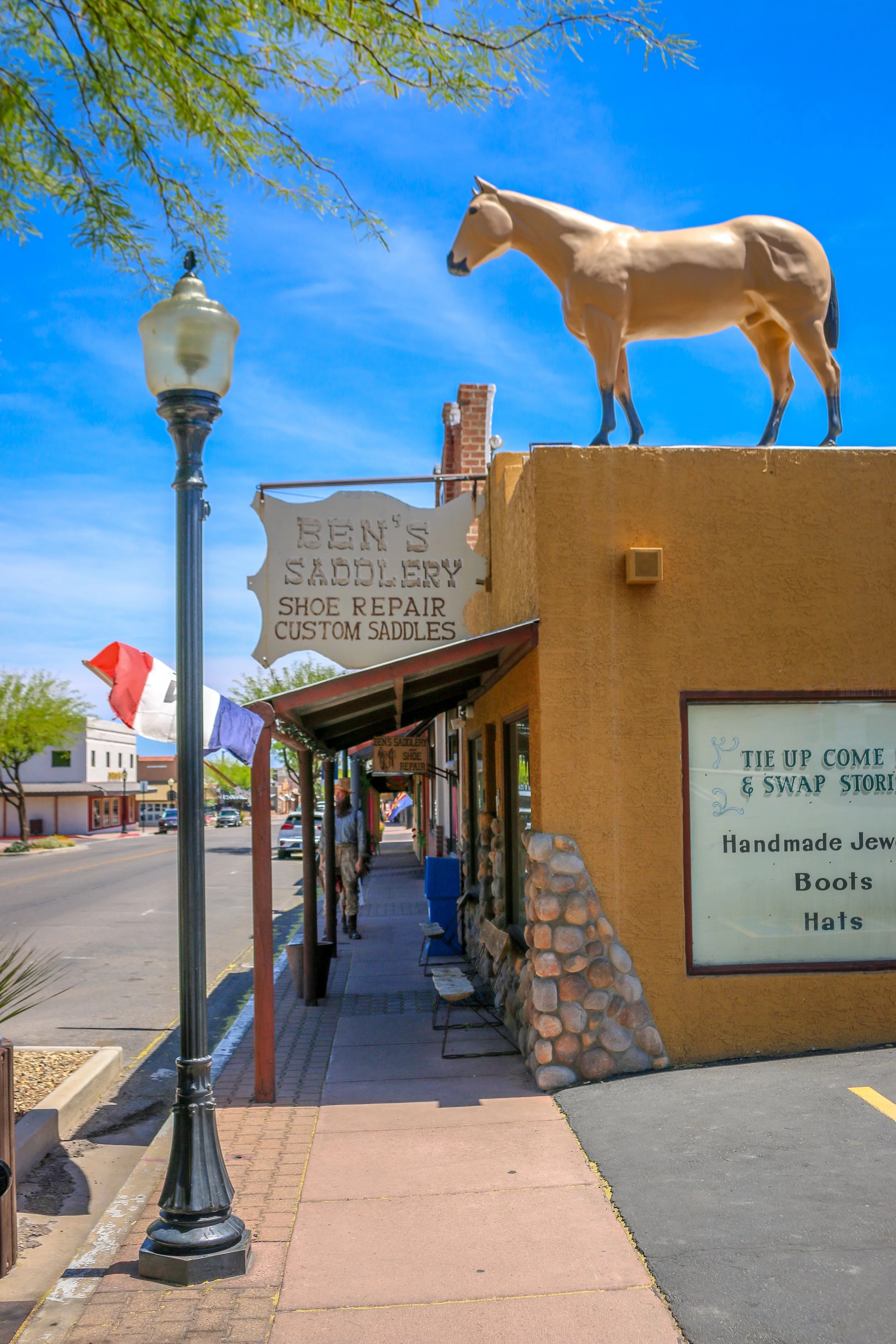 Snapshots: Wickenburg - The Dude Ranch Capital of the World — Miles 2 Go