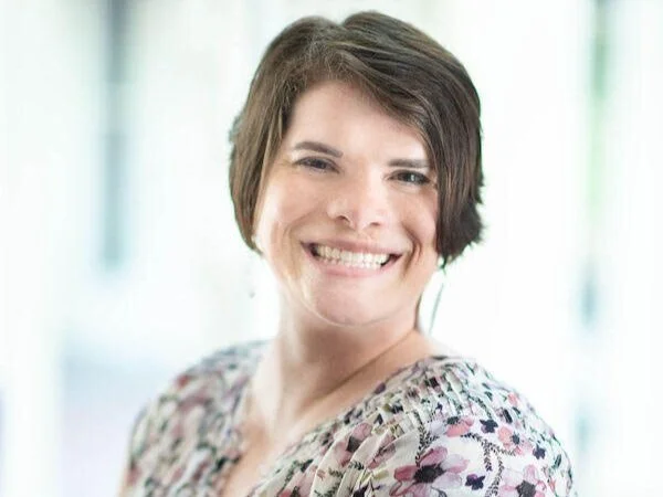 About Larissa — Larissa Hall Carlson