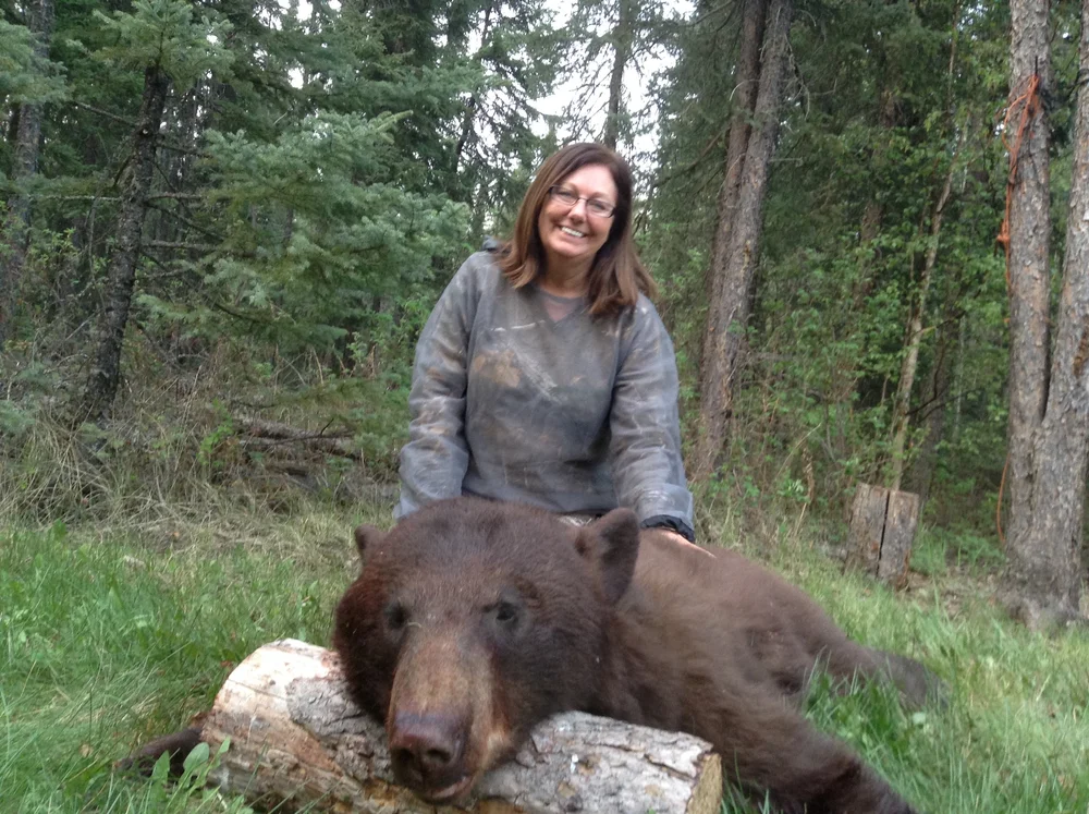 Trophy Bear — Elaine Lake Outfitting
