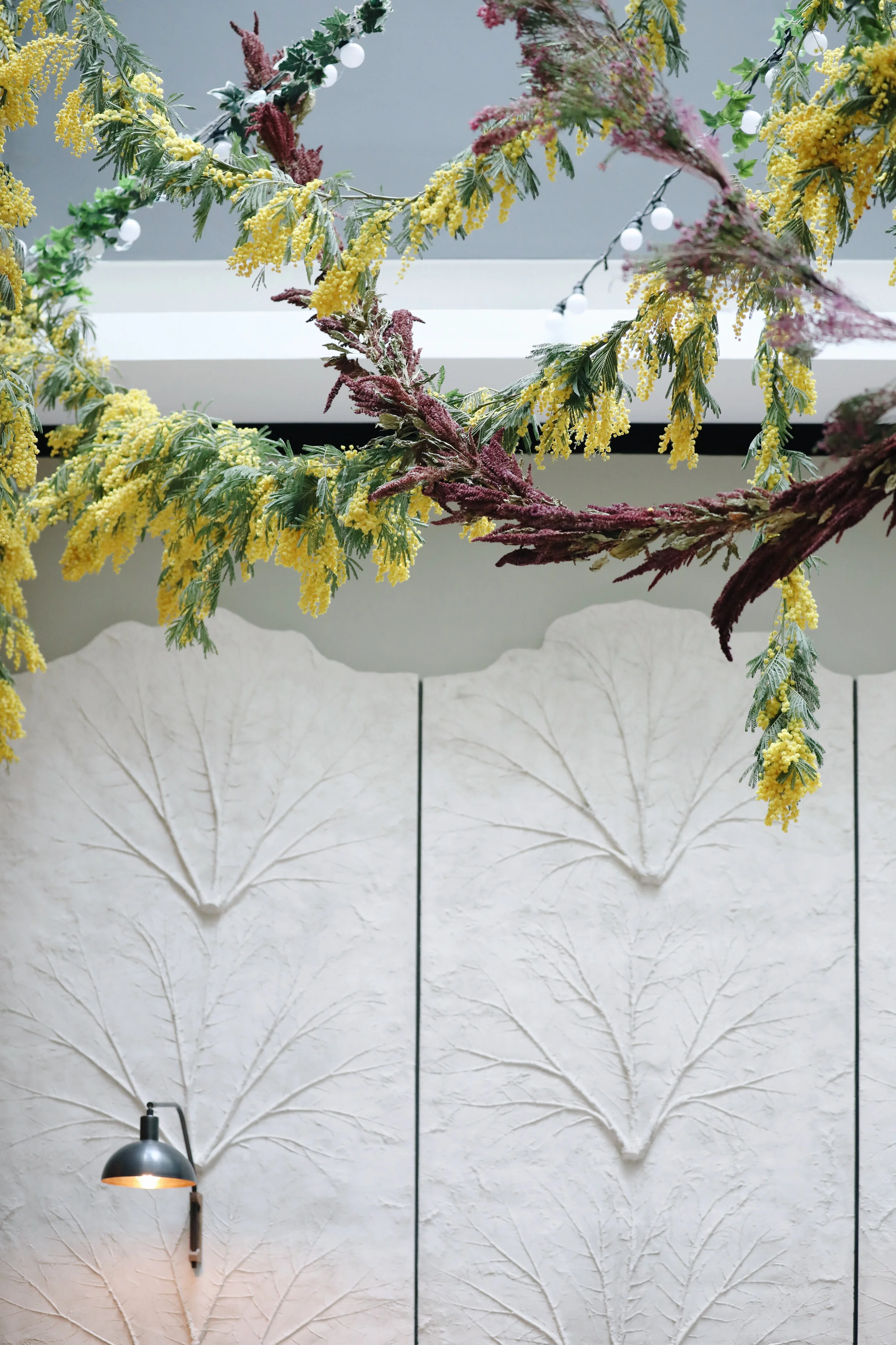 KITTEN GRAYSON FLOWERS