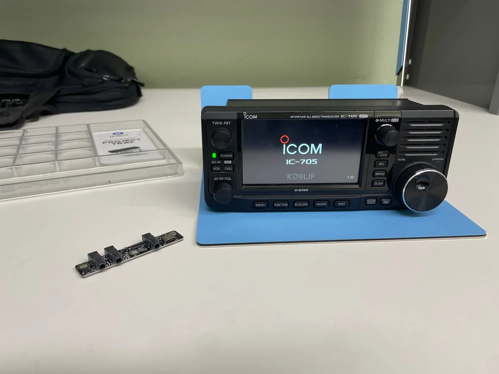 Icom 705 USB-C SEND Install Guide — iHelpU.tech