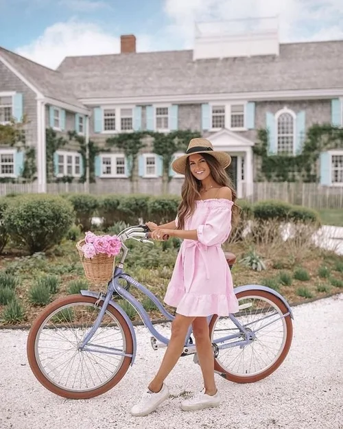 Ideas + Inspiration: How to Style the Perfect Summer Hat