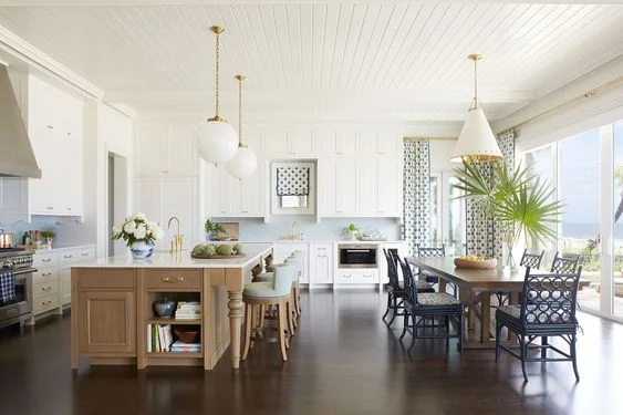 House Tour-A Classic Beautiful Beach House