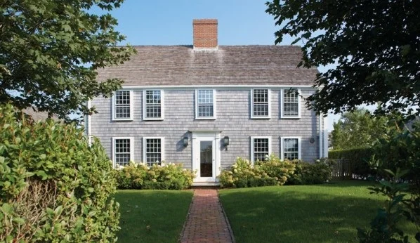 House Tour-This Nantucket Classic House Has An Interior That Will ...