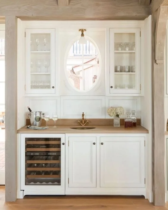 House Tour-A Gorgeous Oceanside European Farmhouse