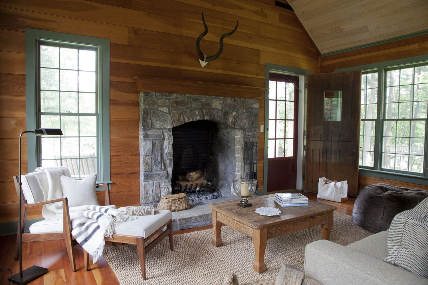 House Tour-A Simply Pretty Home