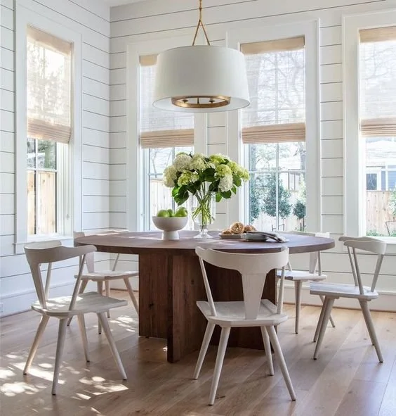 White Coastal Interiors and Lifestyle Inspiration
