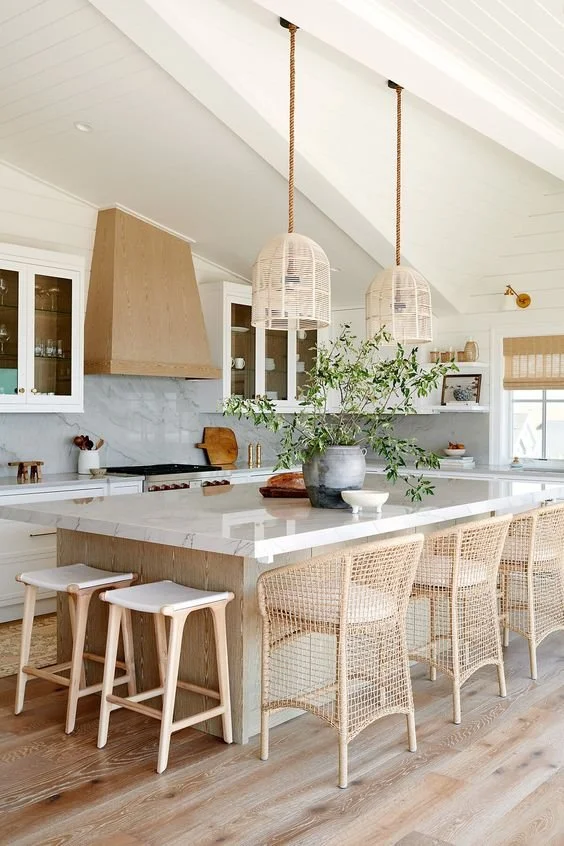10 Tips to Design a Beautiful Neutral Kitchen