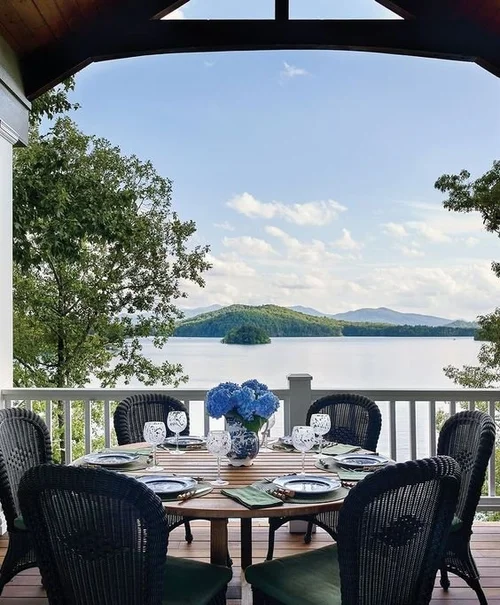15 Outdoor Lake House Dining Ideas