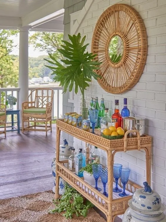 How to Design a Beautiful Summer Bar Cart