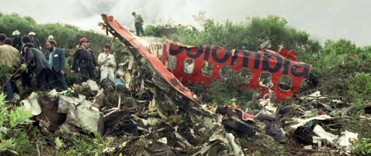 Komerciālo lidaparātu katastrofu bildes (Astoņdesmitie) 1986.-1989.g ...