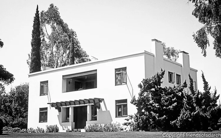 Common Melrose — Proper Development