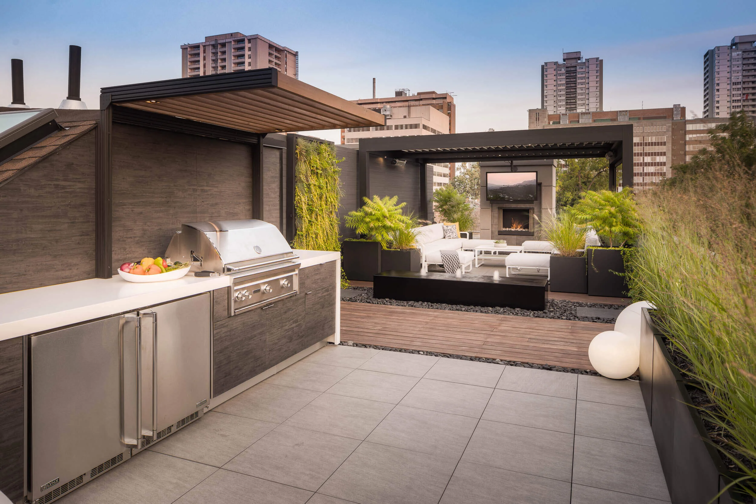 Garden Living — Rooftop Outdoor Kitchen