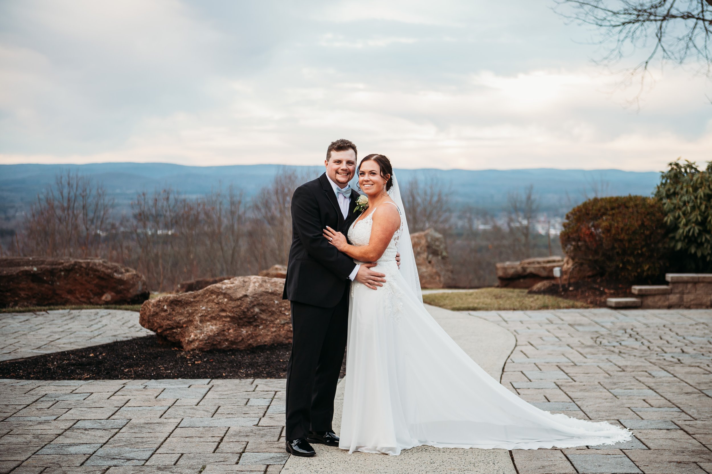 Winter Weddings — Log Cabin