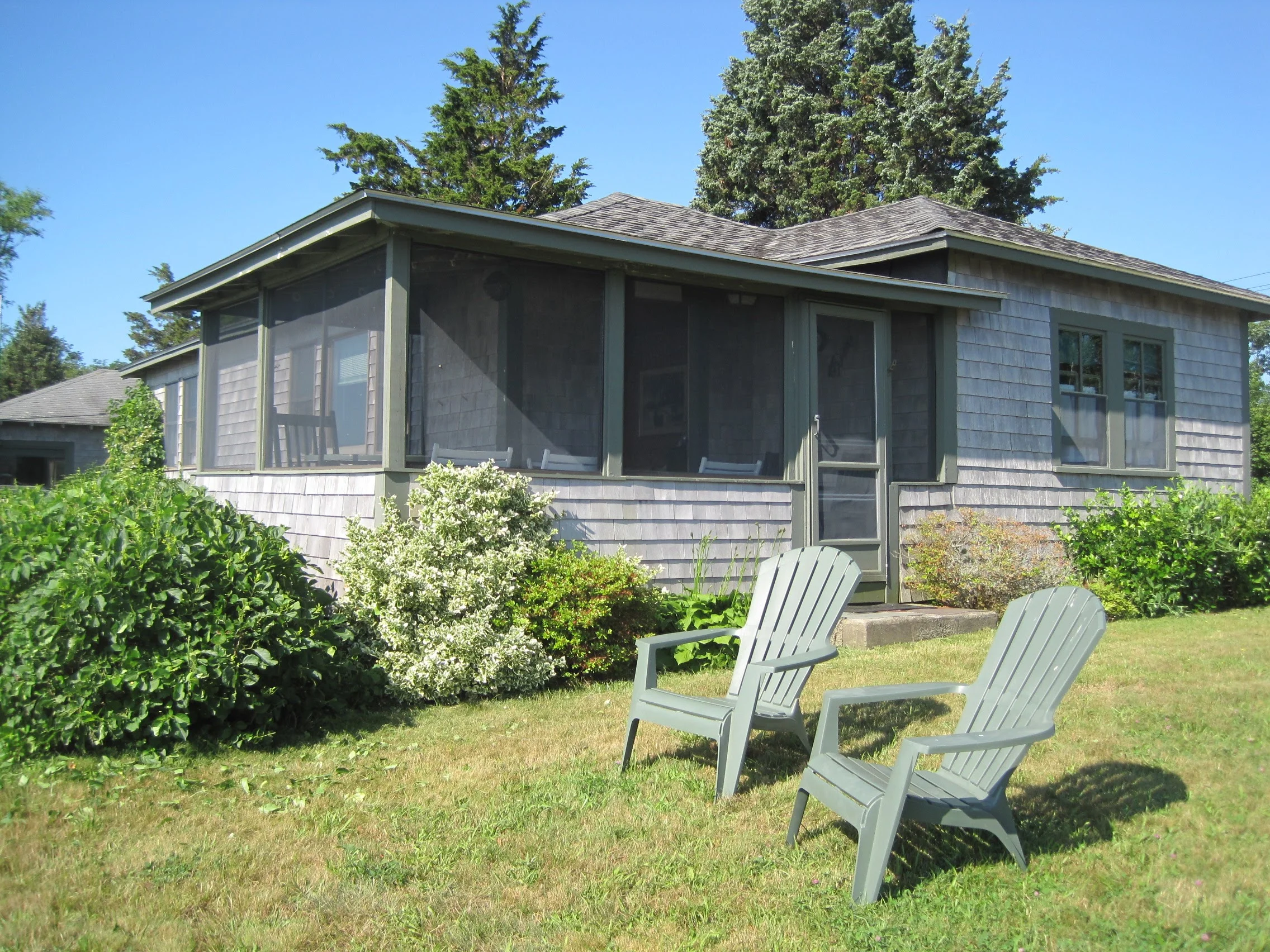 Collins Cove Cottages