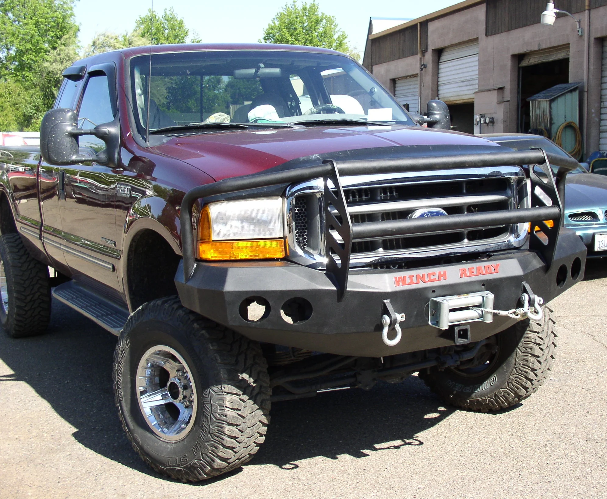 Ford F-250/350 — Winch Ready Bumpers