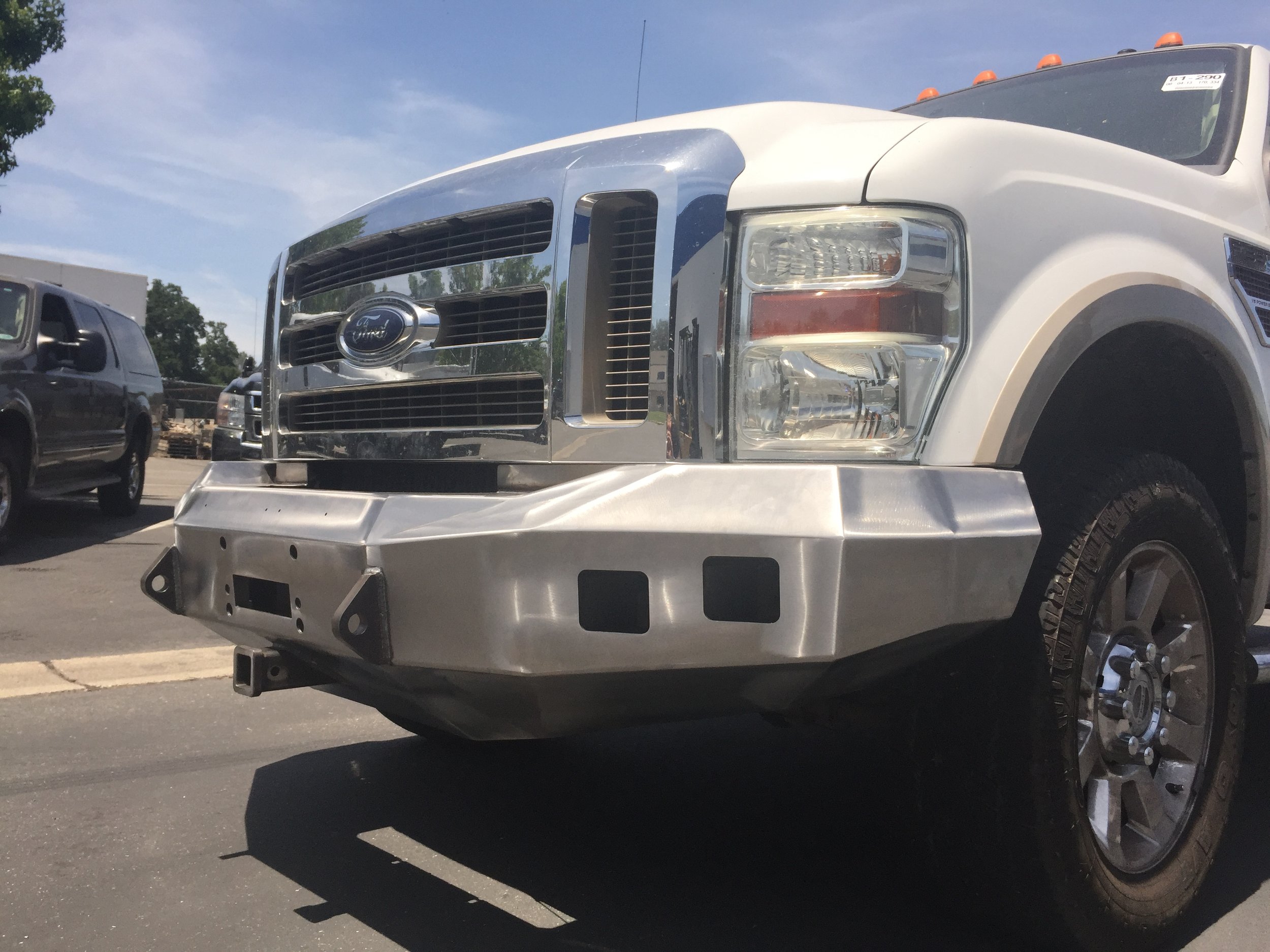 Ford F-250/350 — Winch Ready Bumpers
