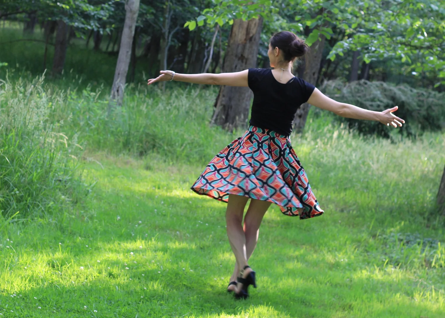 Lularoe Madison Skirt Review (The LulaRose Garden) — Melody Lyons