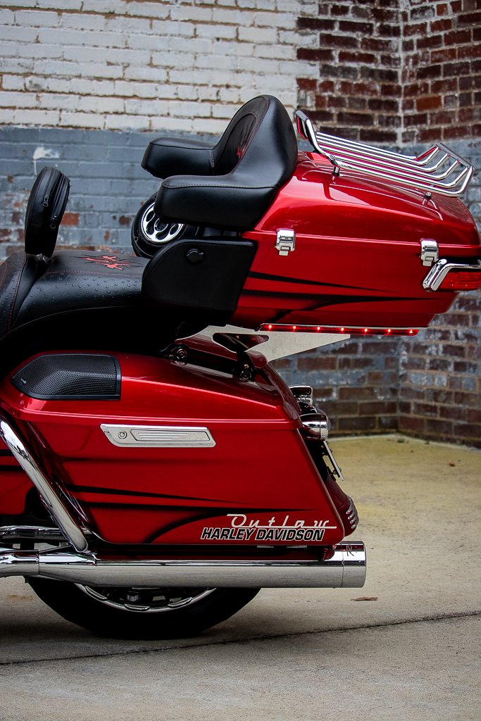 2016 HARLEY DAVIDSON ULTRA LIMITED CONVERTIBLE HOT ROD BAGGER - "CANDY ...