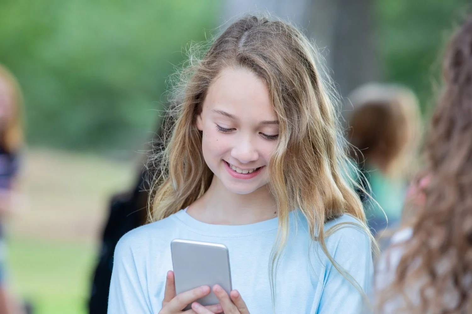 What To Consider Before You Allow Your Kid To Text — Wait Until 8th
