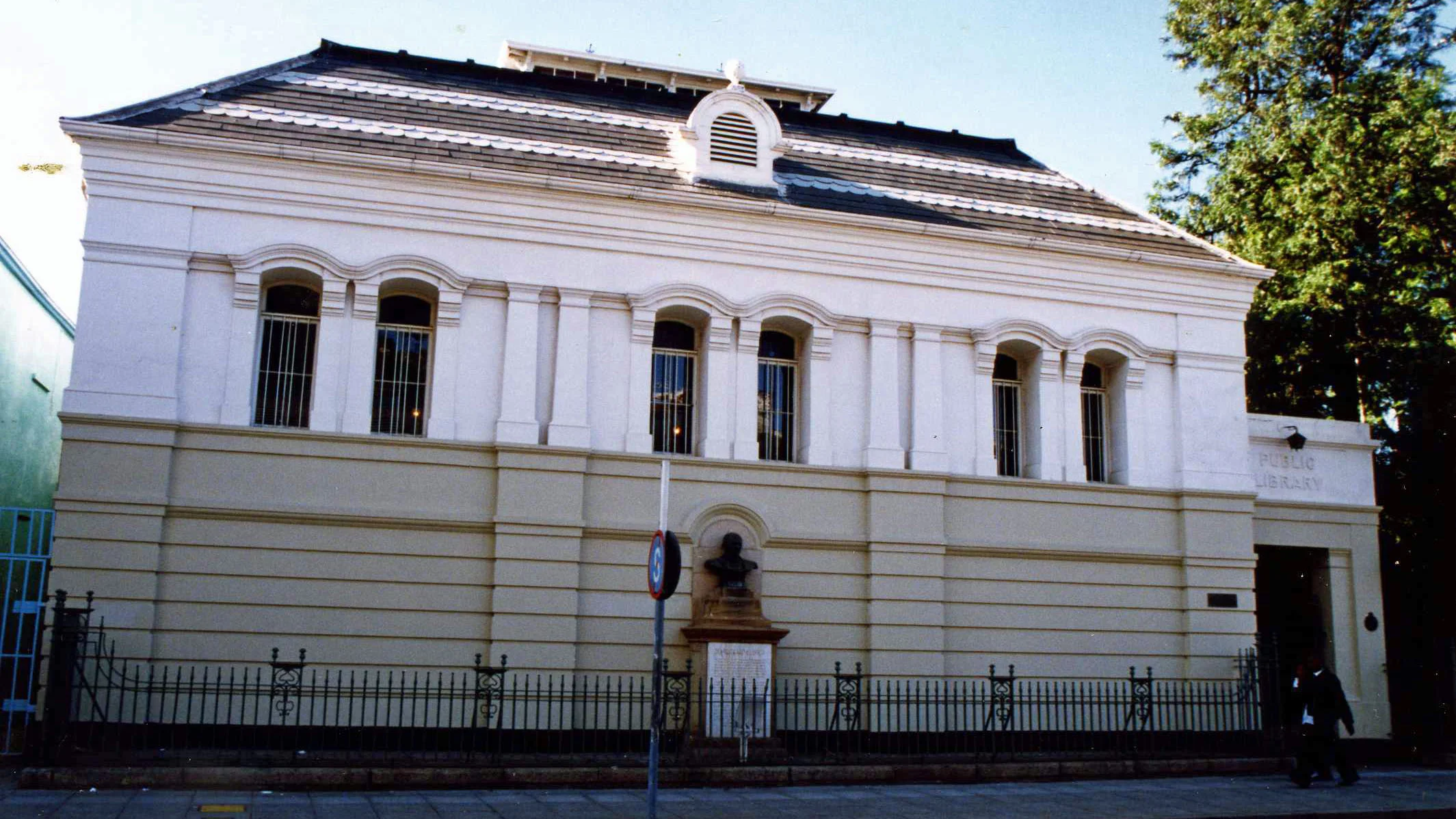 BLOG: Ghost Stories from 7 Haunted Libraries Around the World — The ...