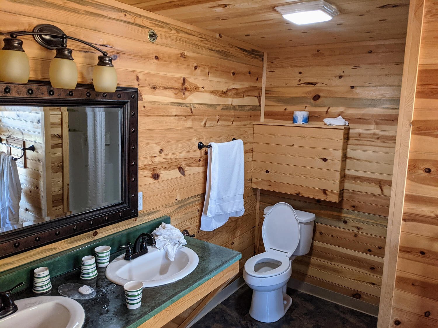 Our Review Of Cedar Pass Lodge And Campground In Badlands National Park — Simply Awesome Trips