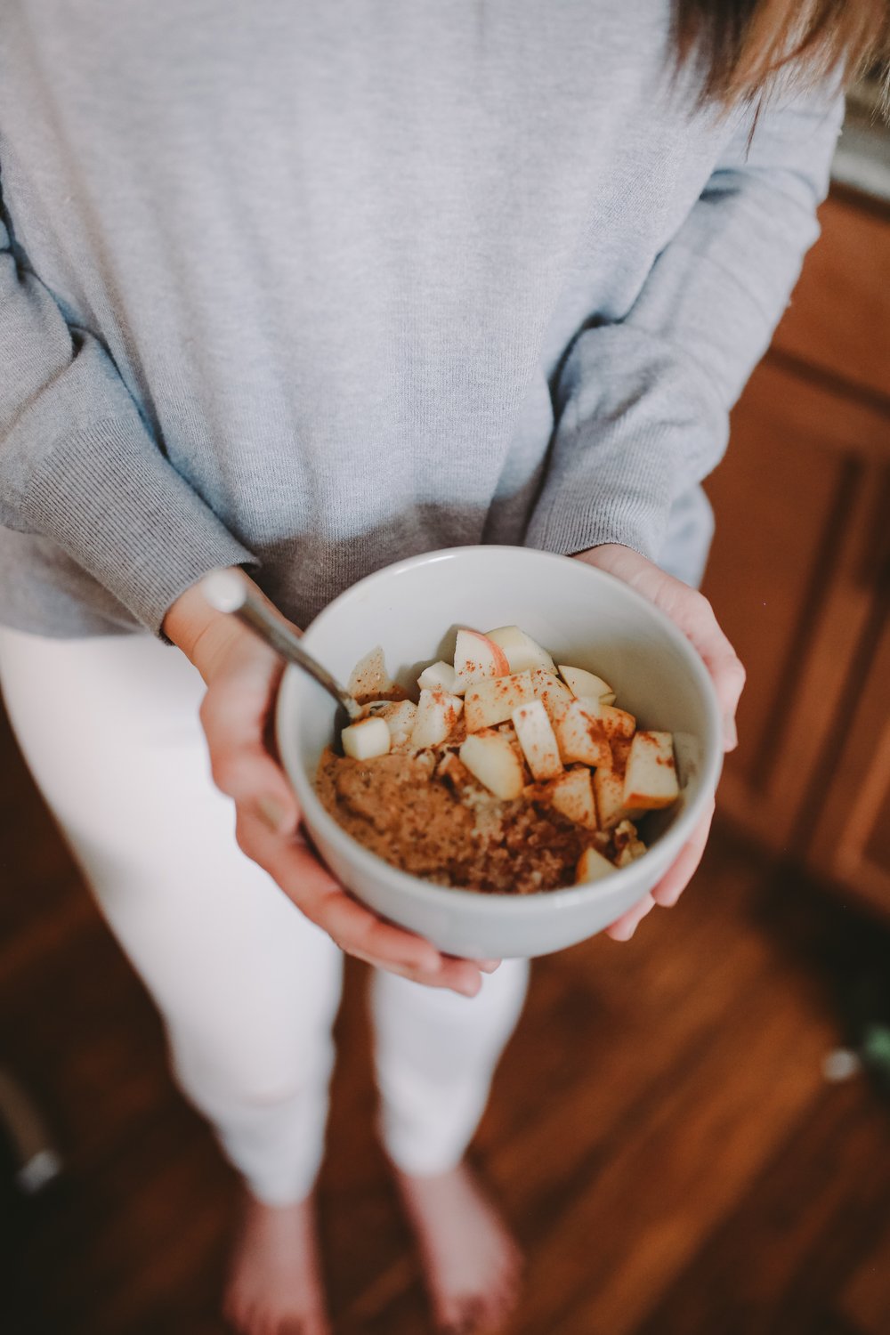 Clean Eating Apple Pie Oatmeal — Griffin McKenzie
