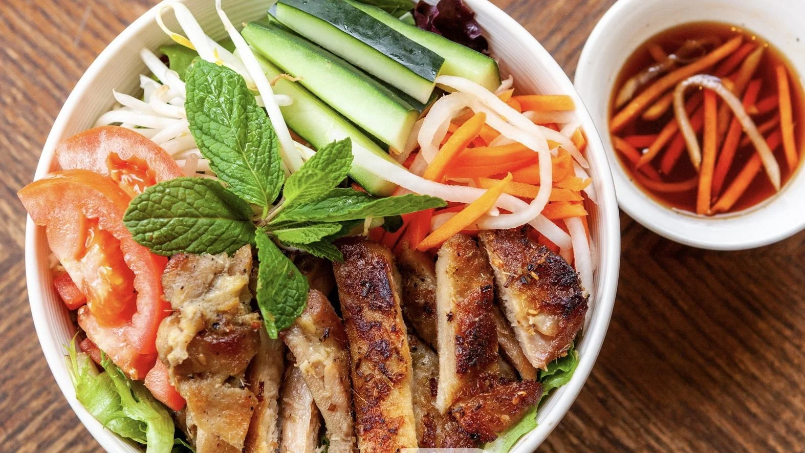 Menu — Lela's Bistro