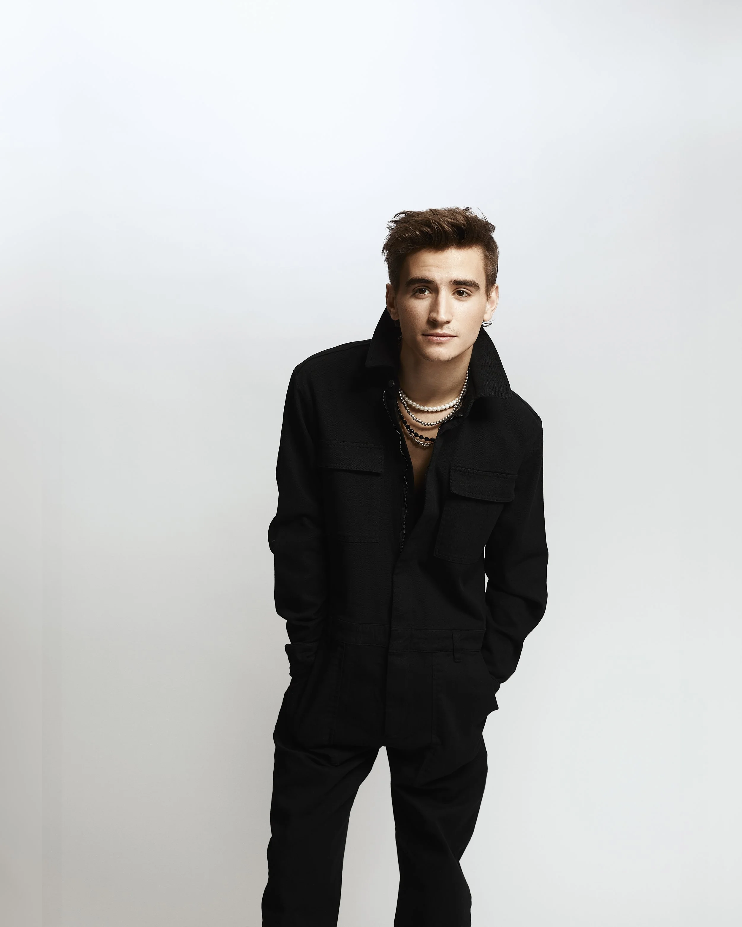 Louis-Julien Durso - Acteur, auteur-compositeur interprète, acteur ...