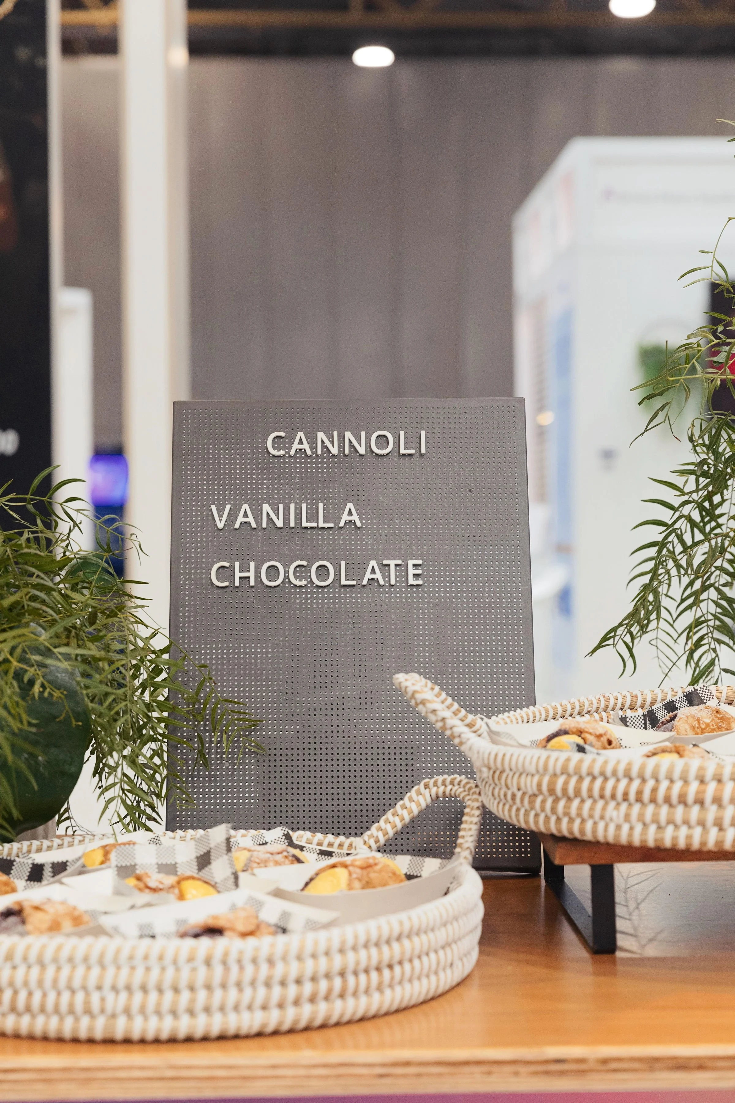 Cannoli Cart- Sydney | Brisbane | Melbourne