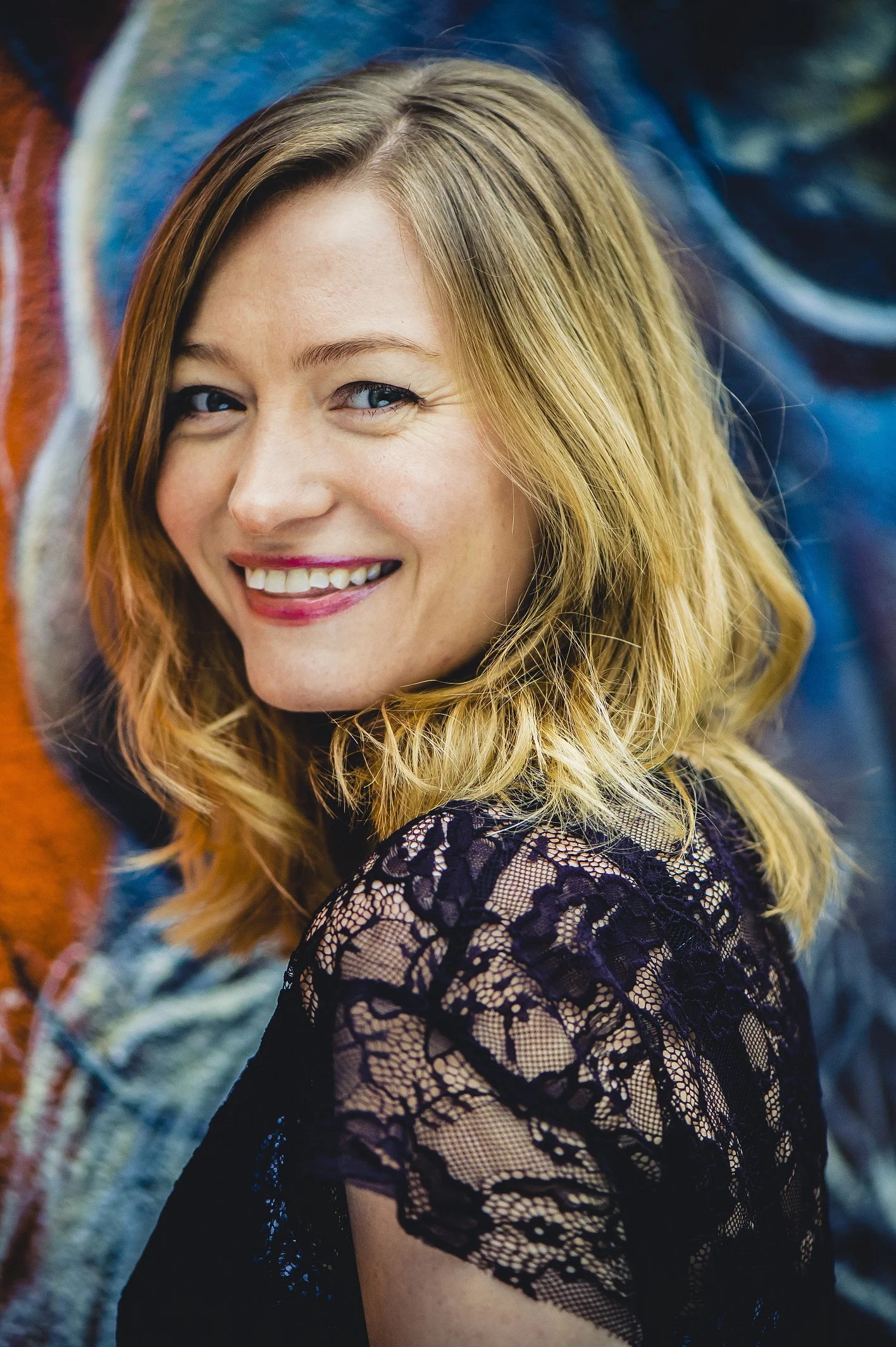 Lessons I've Learnt from Writing Geek Girl - Guest Post by Holly Smale ...