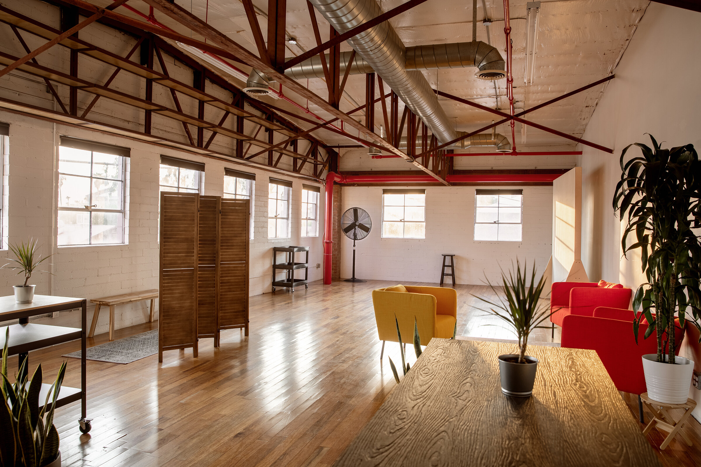 Blok Photo Studio - Photography Studio Rental Phoenix