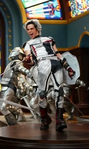 The Classic Disney Influences in the Costumes of "Descendants ...