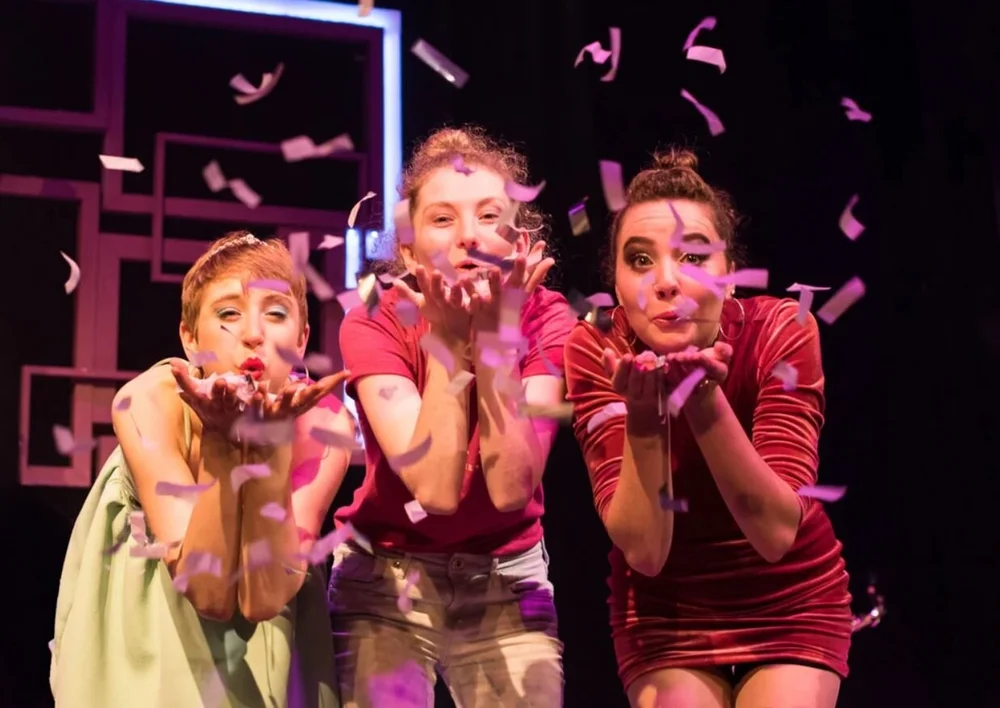 The Early Costumes of Six the Musical: From Edinburgh to Cambridge to ...