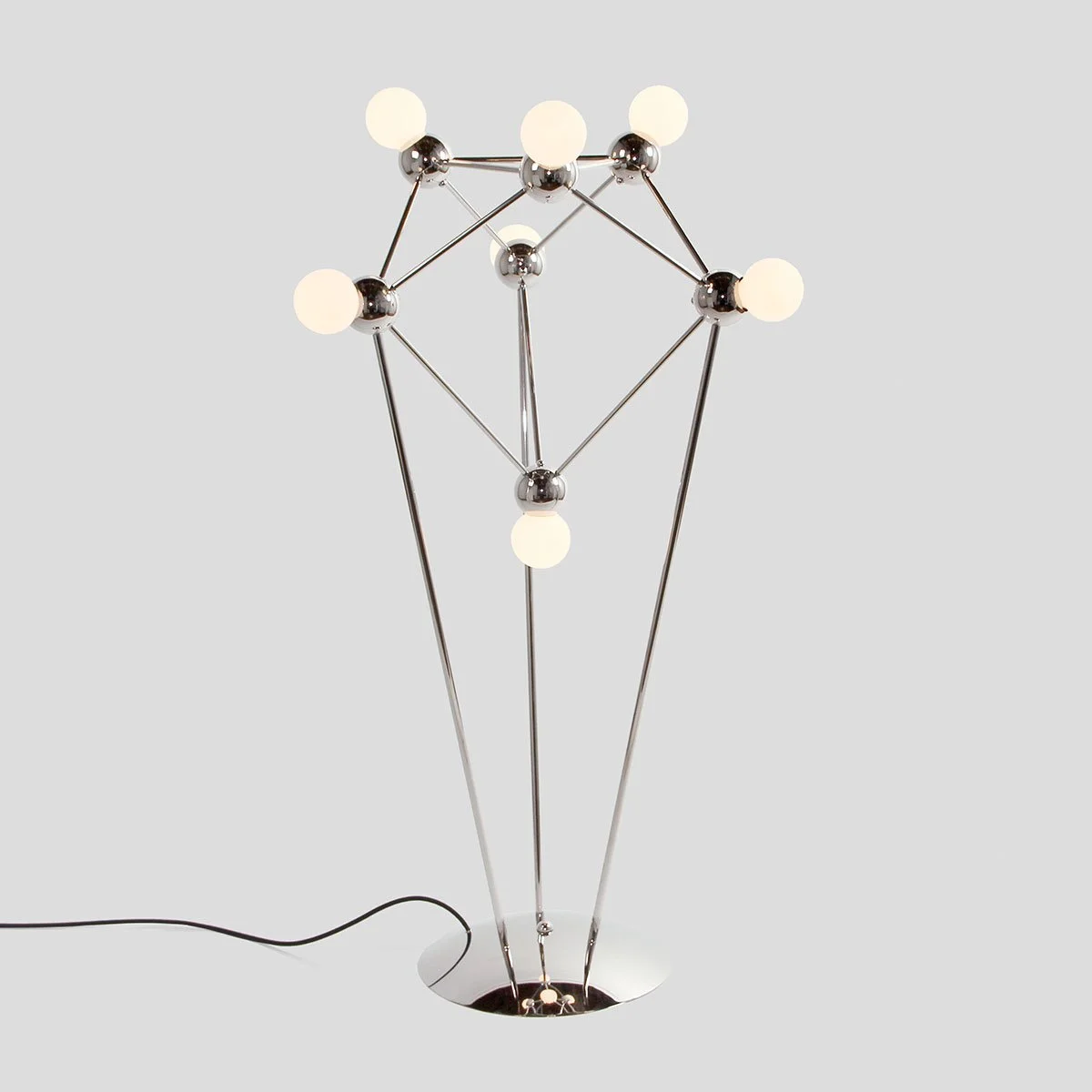 Lina 03 Triangle Pendant — ROSIE LI