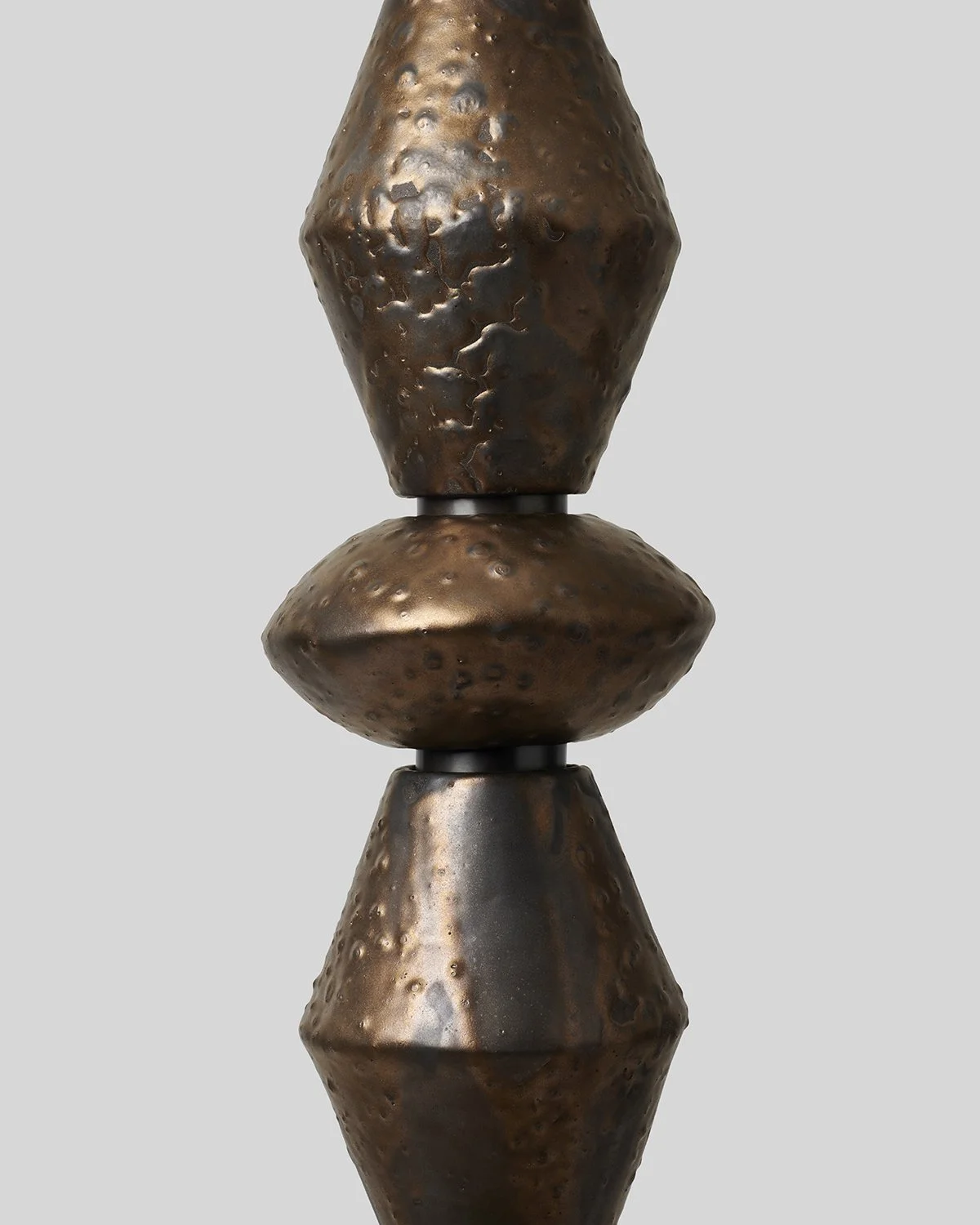 Pilar Mixed 05 Column Round — ROSIE LI