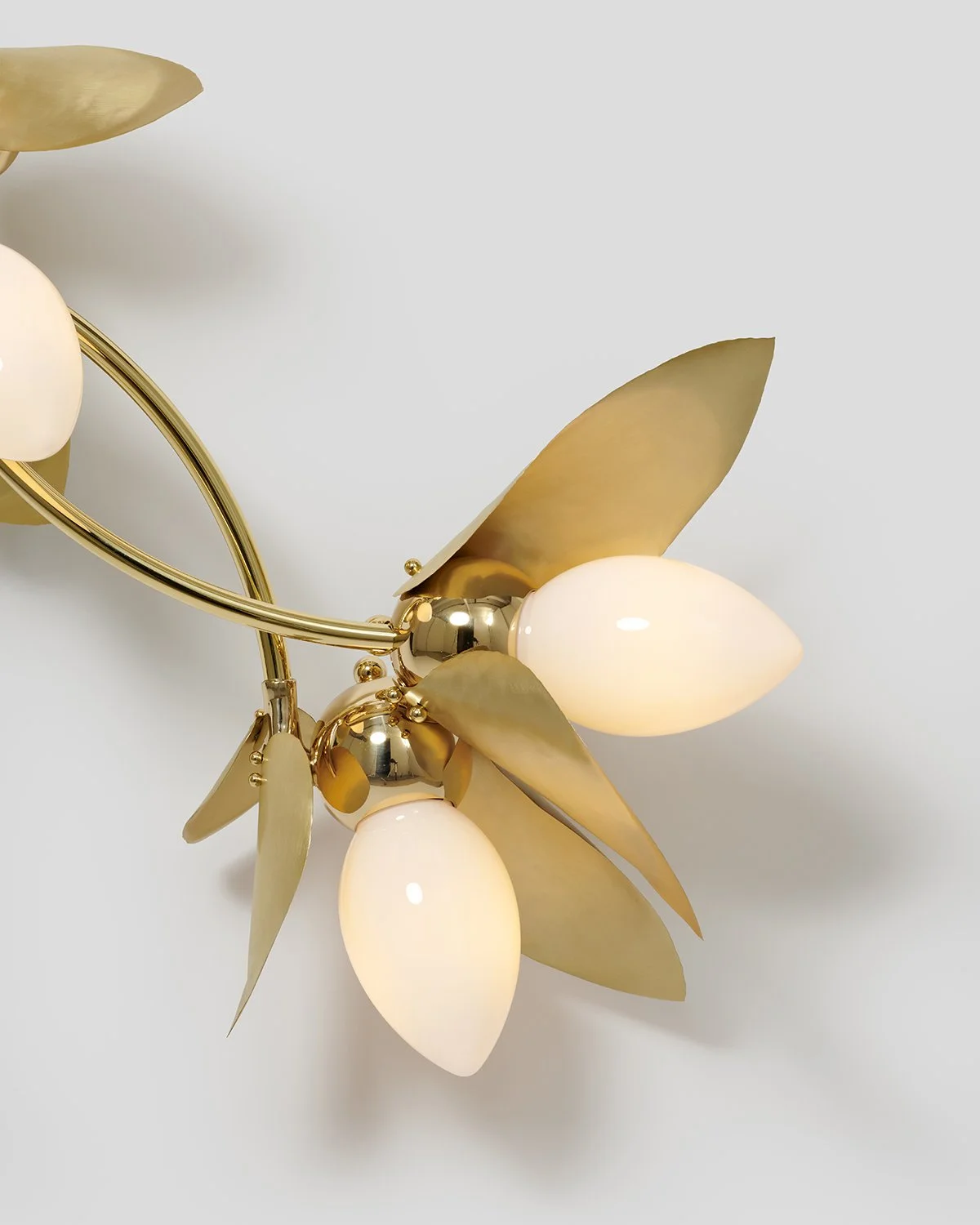 Laurel Garland 12 Flushmount — ROSIE LI