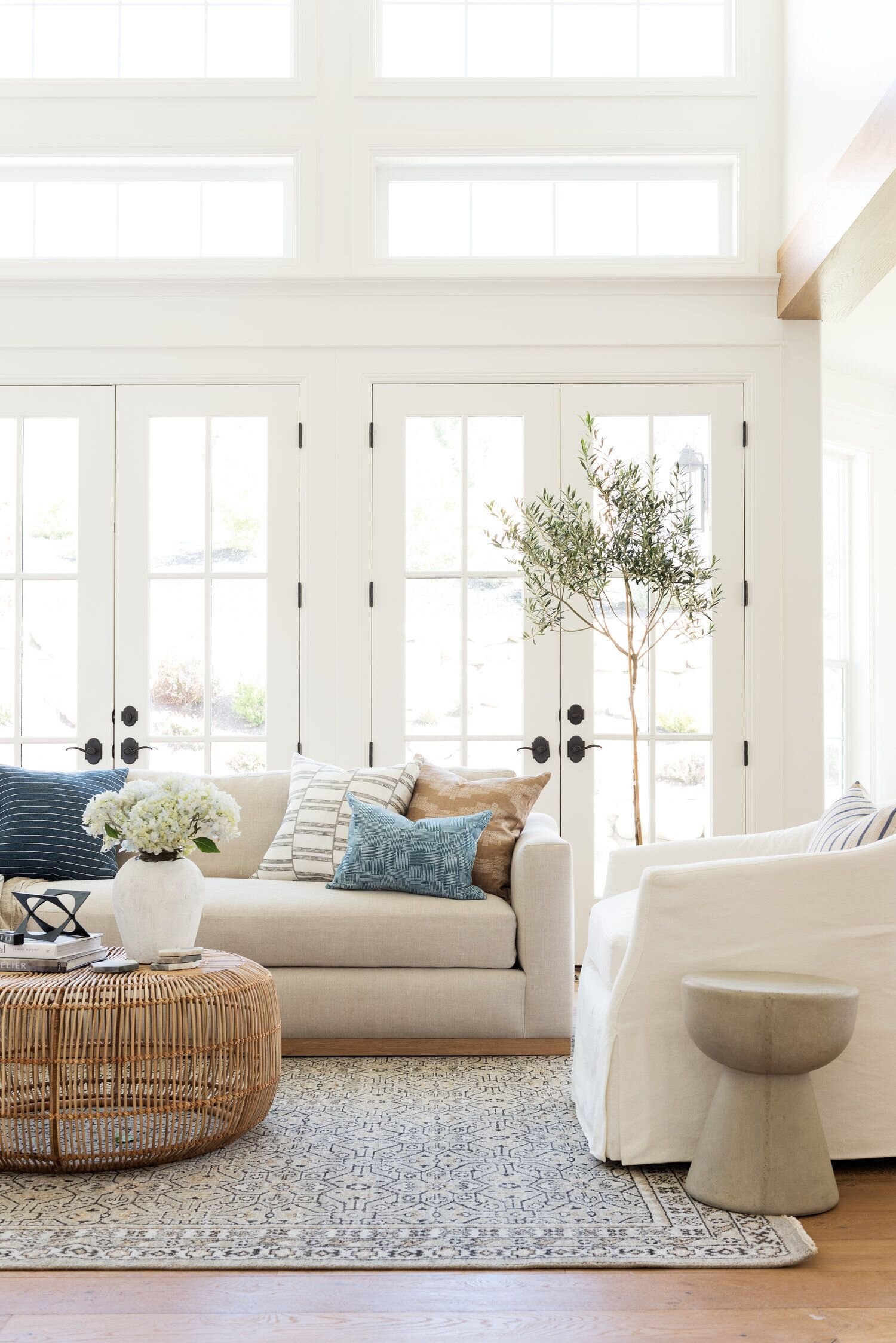Modern Country Home: How To Achieve The Look | Power Court Arms Country ...