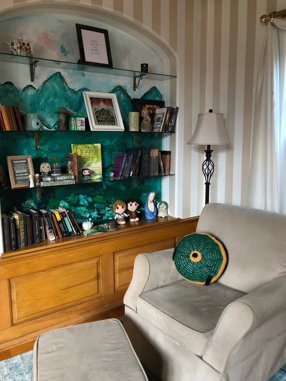 Photo Recap: Our 2019 Hobbit Party — Tea with Tolkien