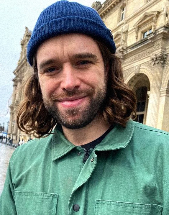 About — Chris Light