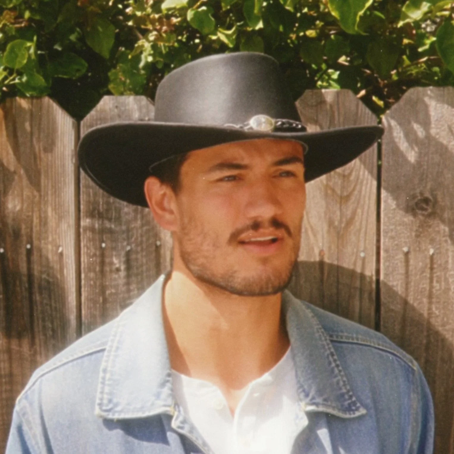 about — Carter Vail