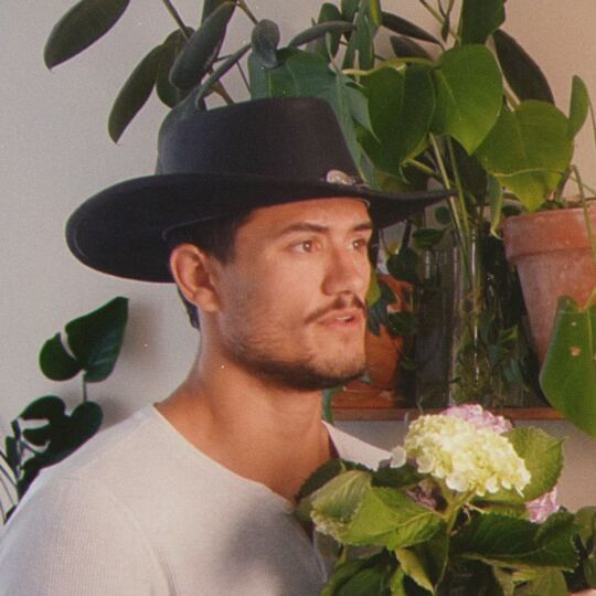 about — Carter Vail