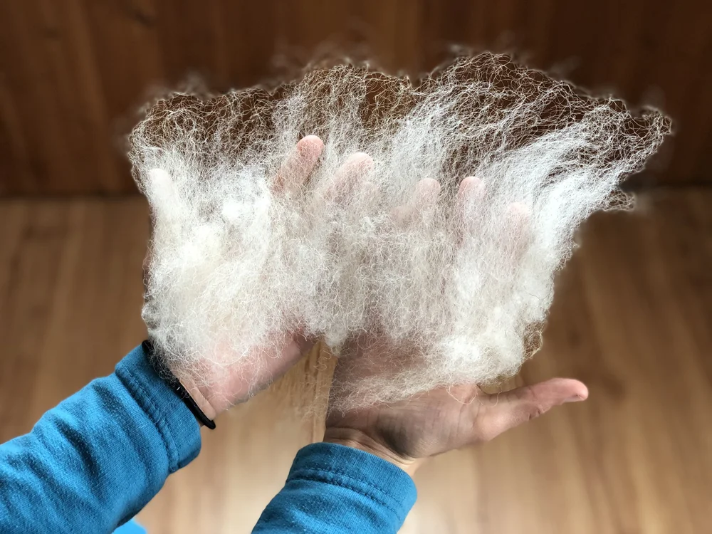 How to use wool hand carders — Mother of Purl