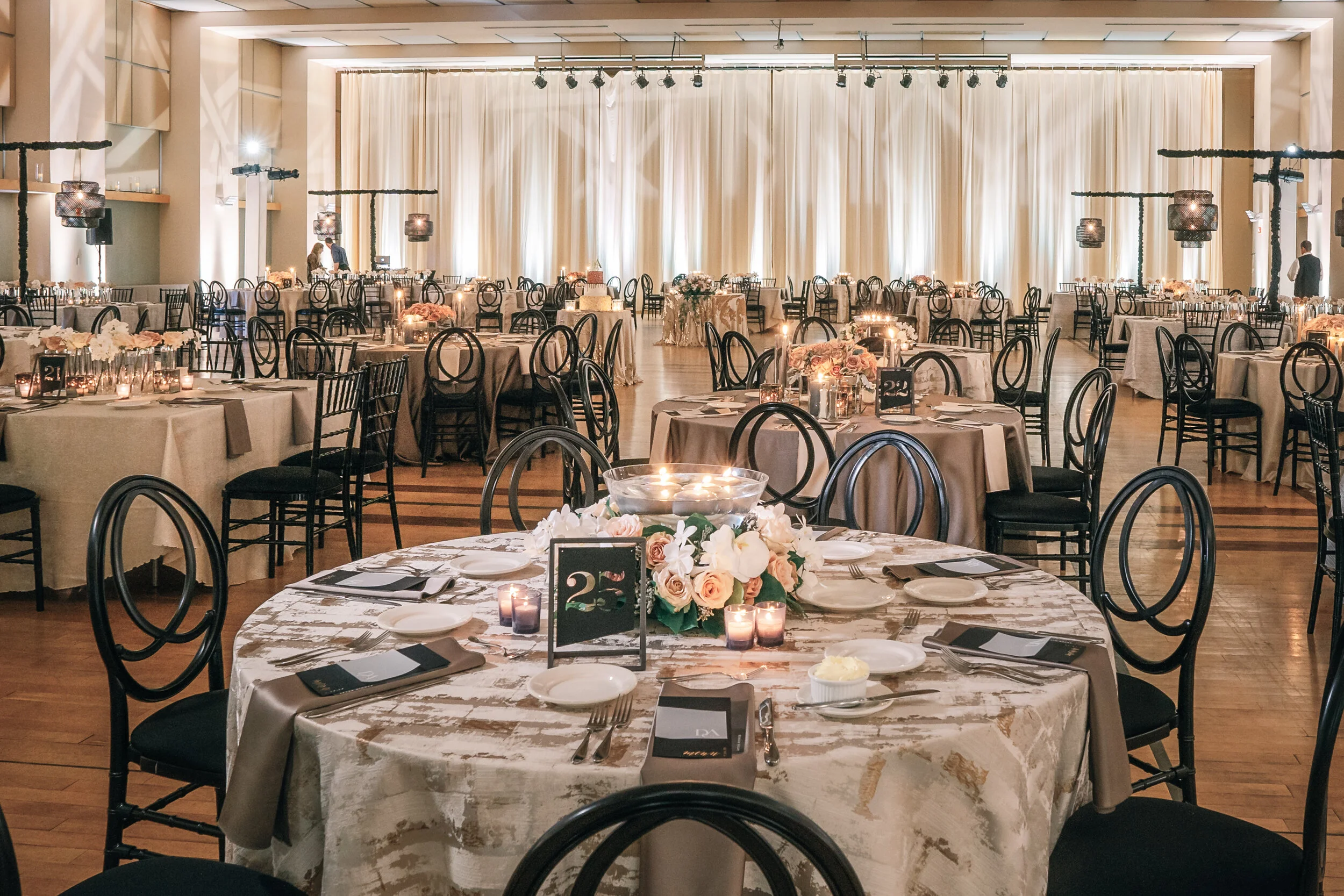 Pittsburgh Wedding Planner | Amanda + Derek — Shayla Hawkins Events Blog