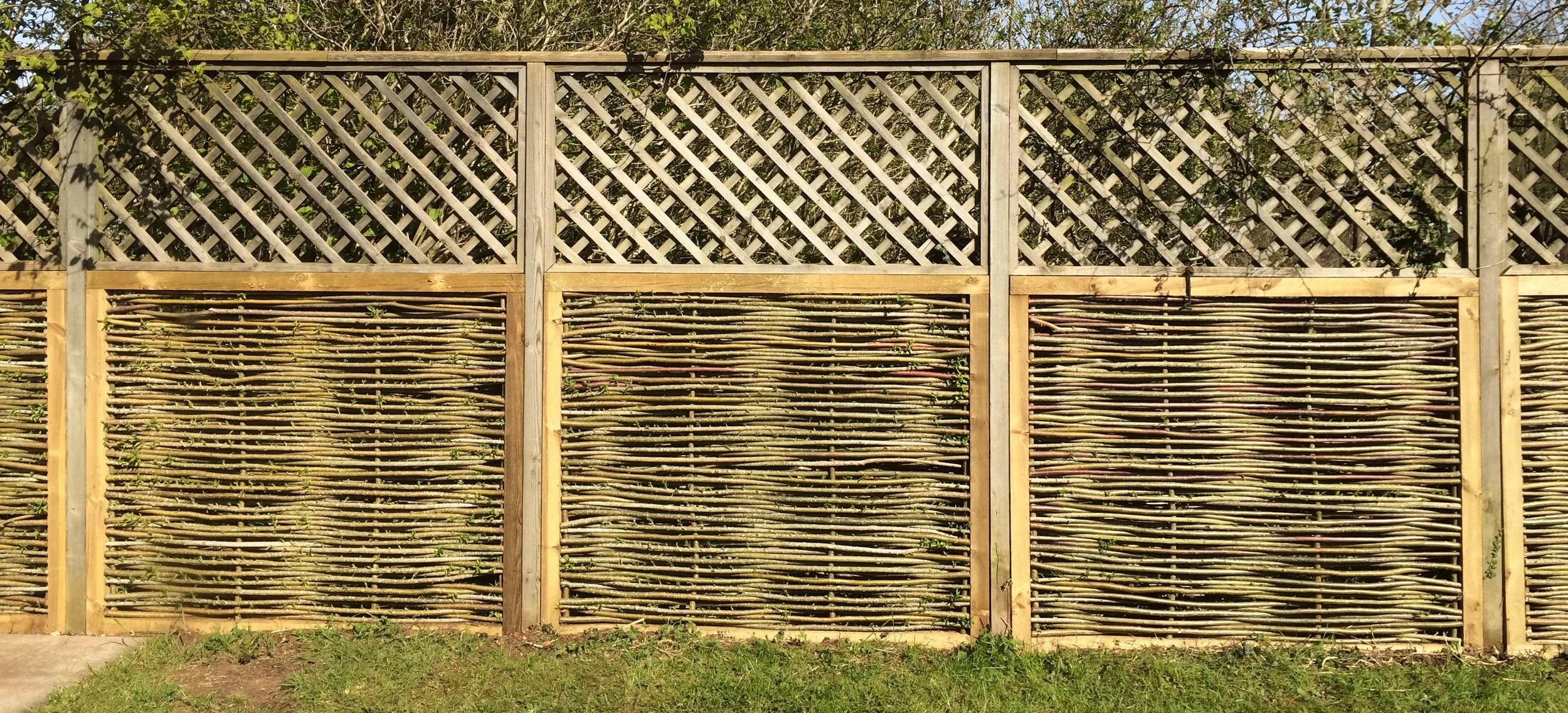 Woven Willow Screens - WonderWood